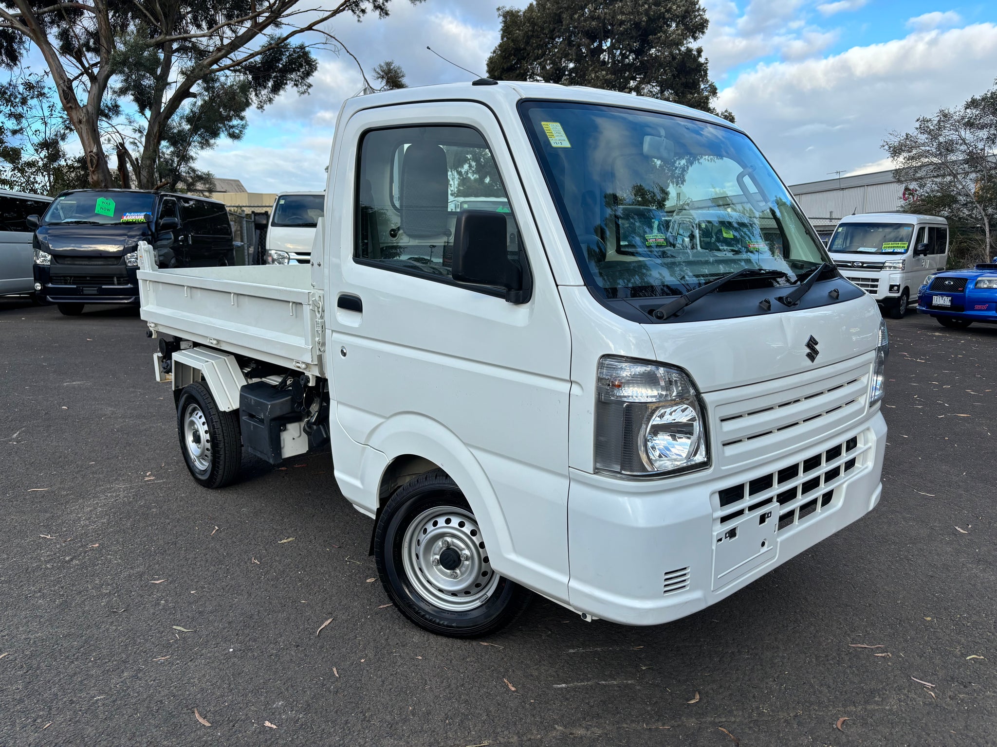 Street Legal Japanese Mini Trucks and Vans — Minitrucks.net