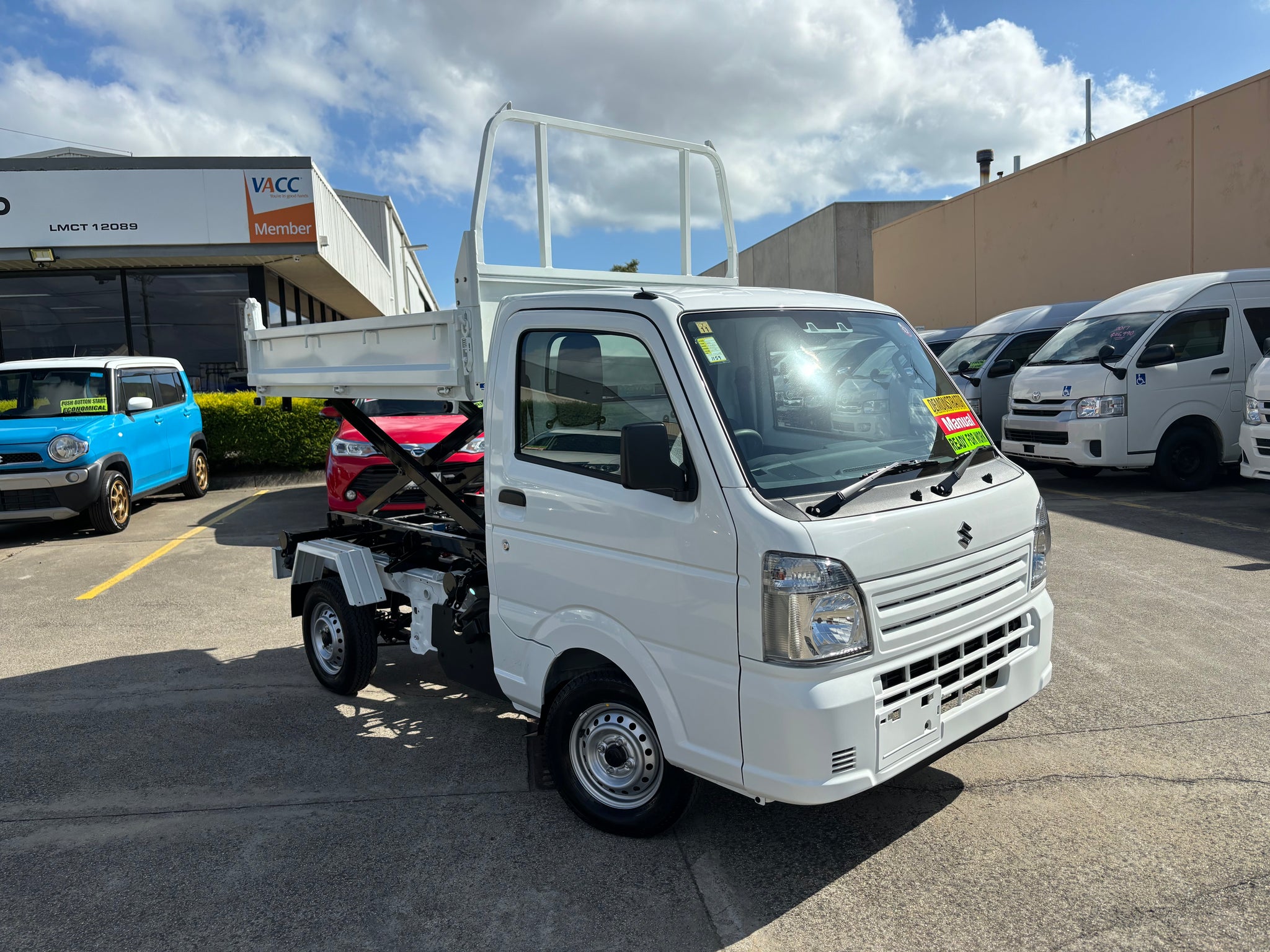 Street Legal Japanese Mini Trucks and Vans — Minitrucks.net